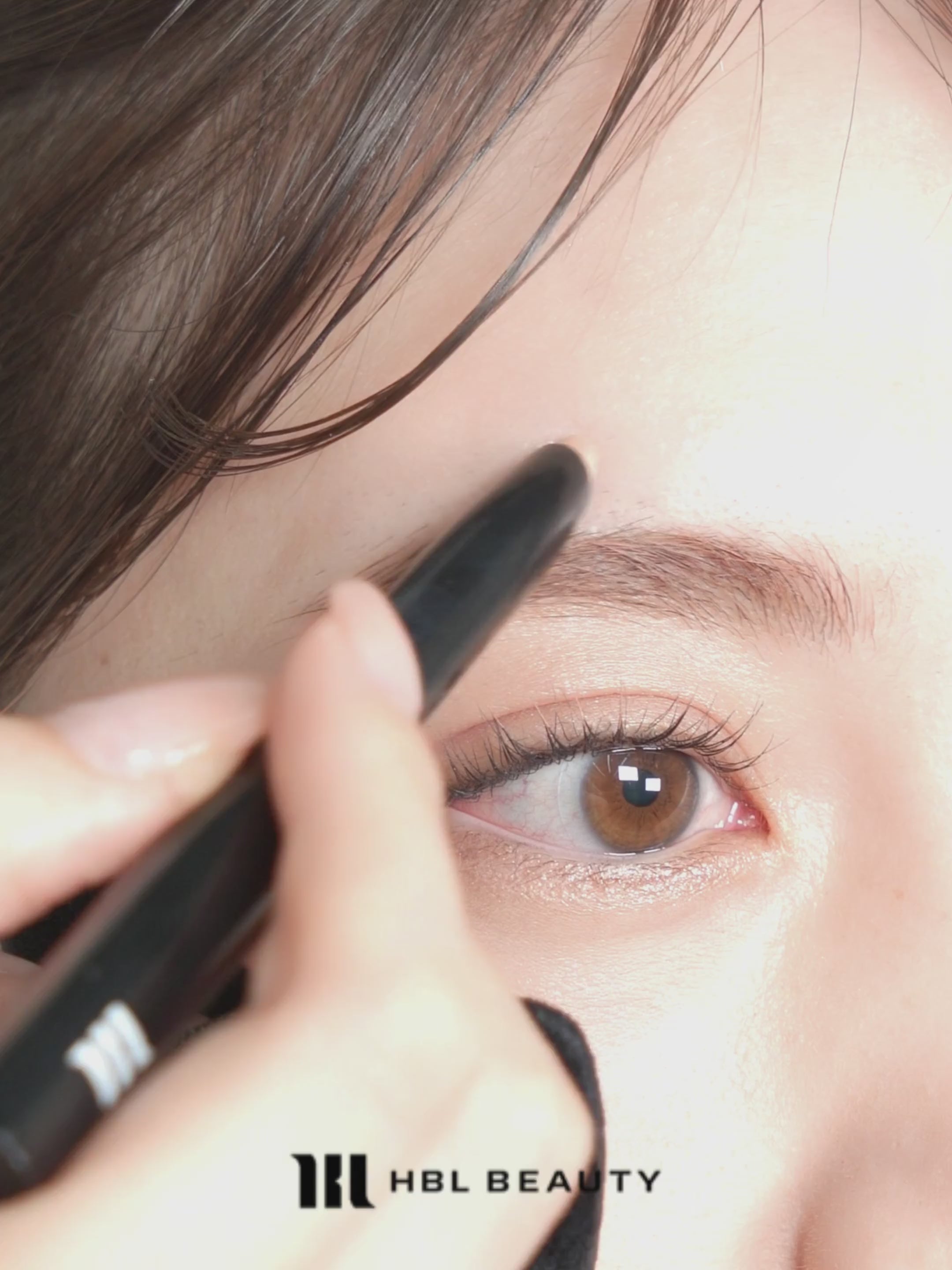 HBL BEAUTY公式｜自眉を美眉にするコスメ